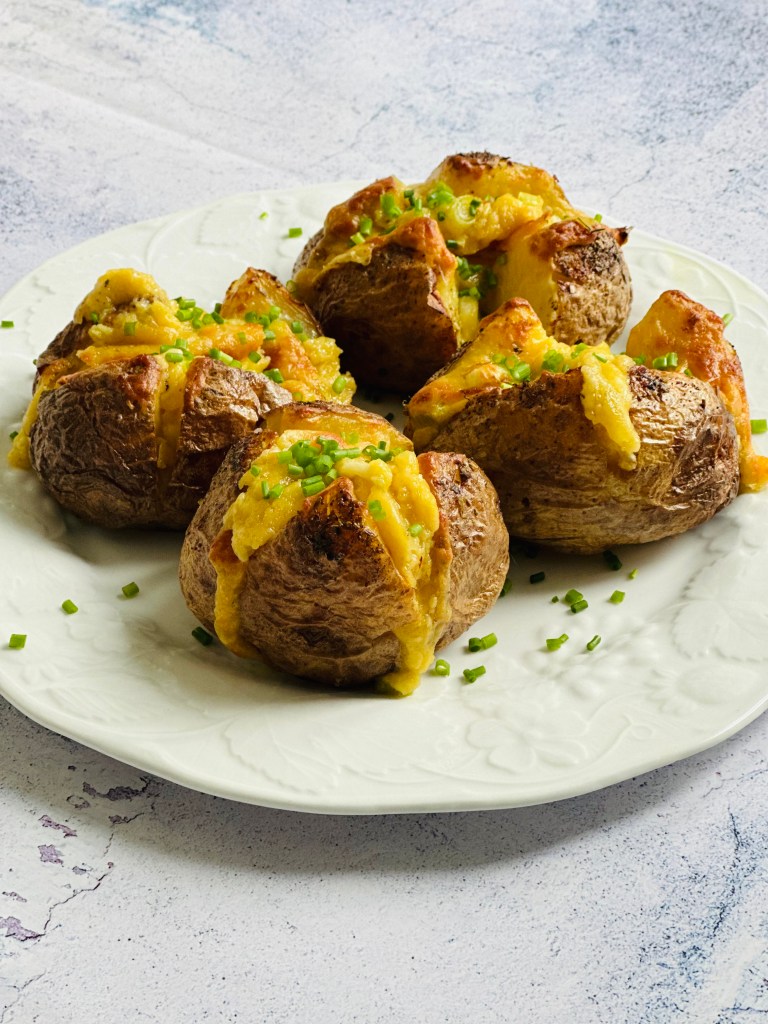 Welsh Rarebit Jacket Potatoes - Best Recipes UK