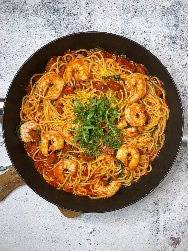 Spaghetti with Prawns, Chorizo & Rocket - Best Recipes UK