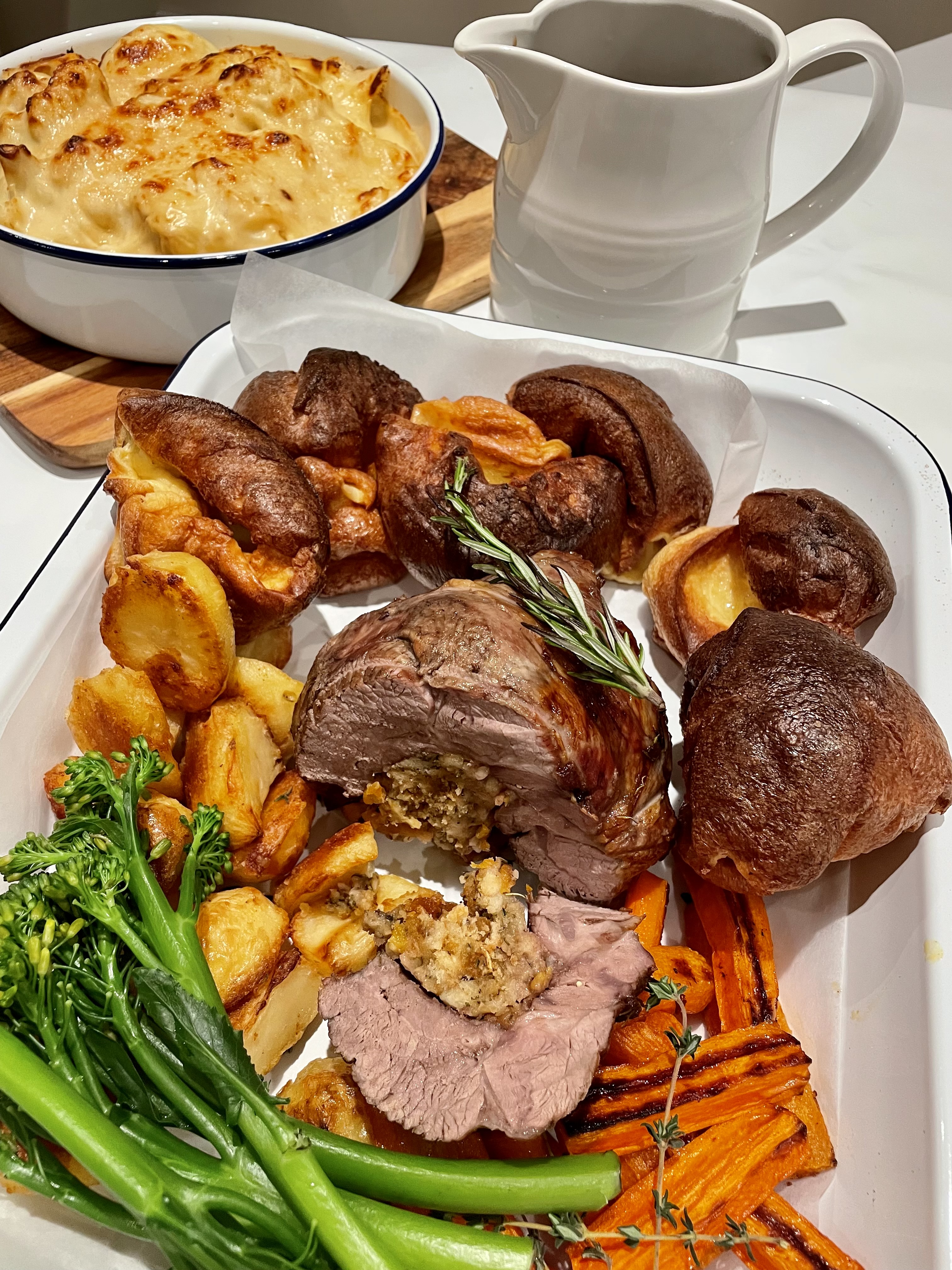 Stuffed Leg of Lamb with Rosemary and Apricots - Best Recipes UK