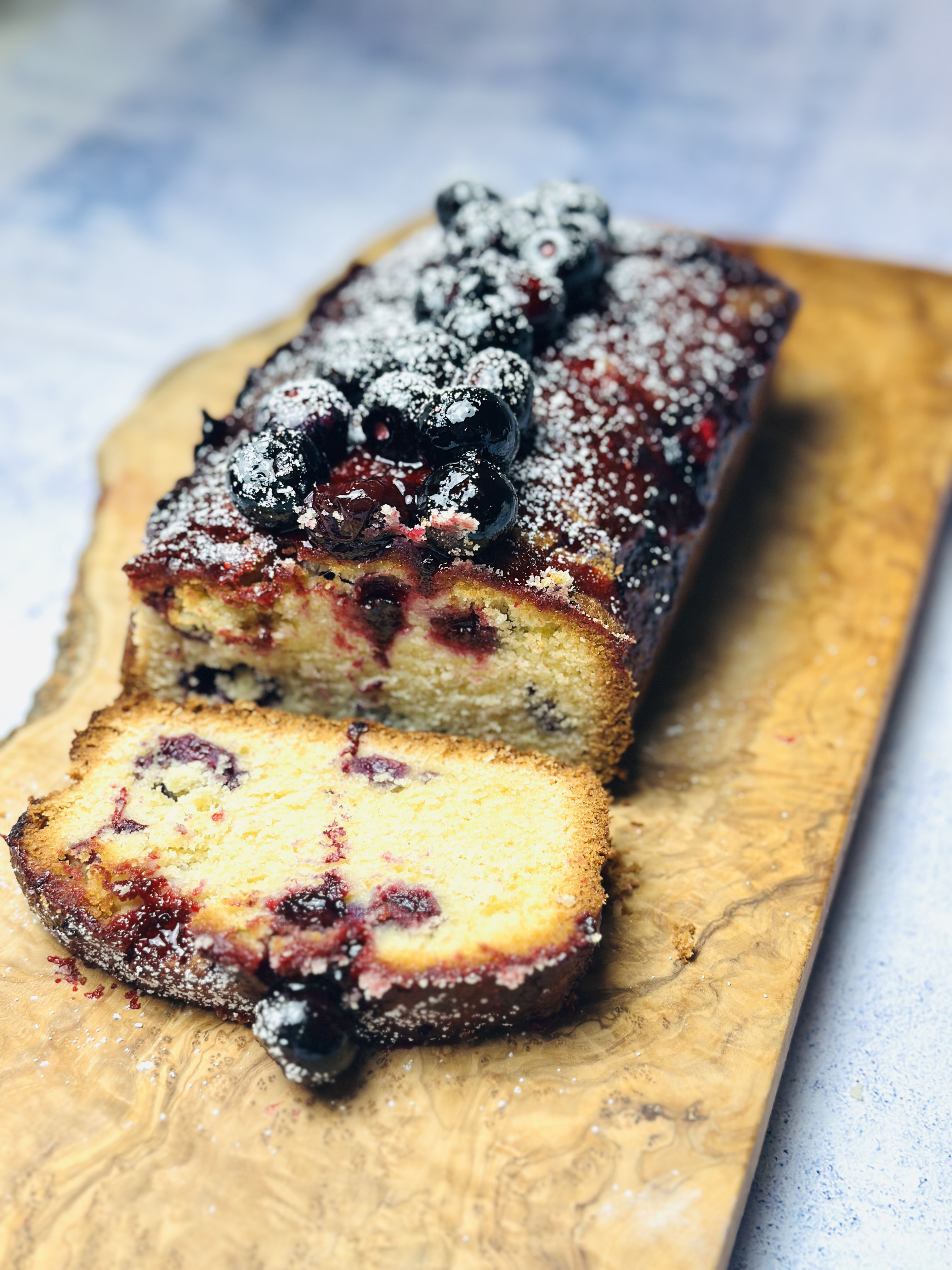 Blueberry Drizzle Cake - Best Recipes UK