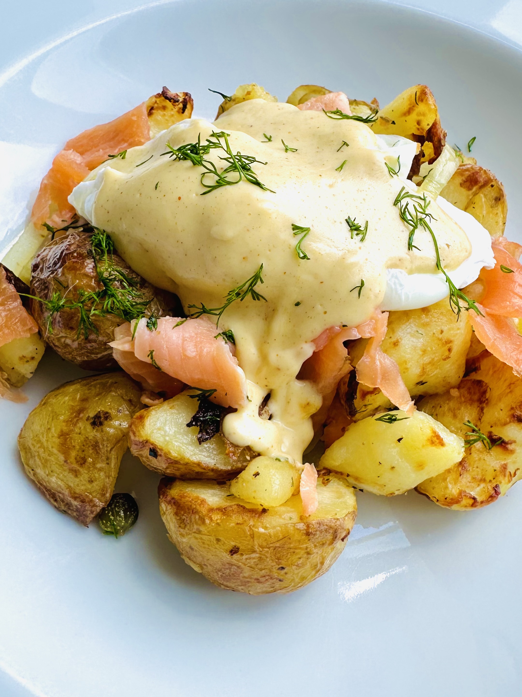 Eggs Royale Hash - Smoked Salmon Hash - Best Recipes UK